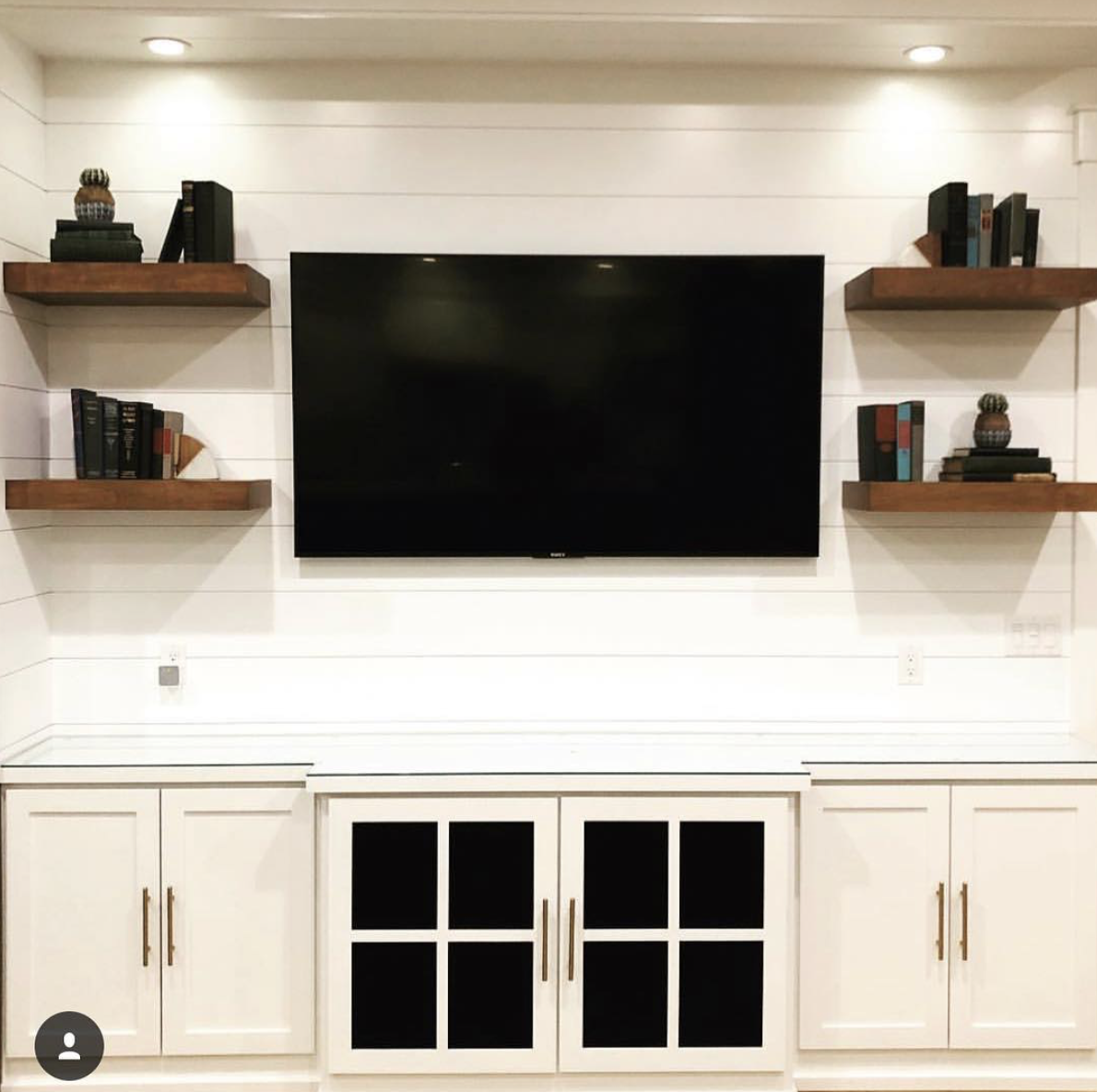 Auger Construction, Inc. – Fine Finish Carpentry & Windows